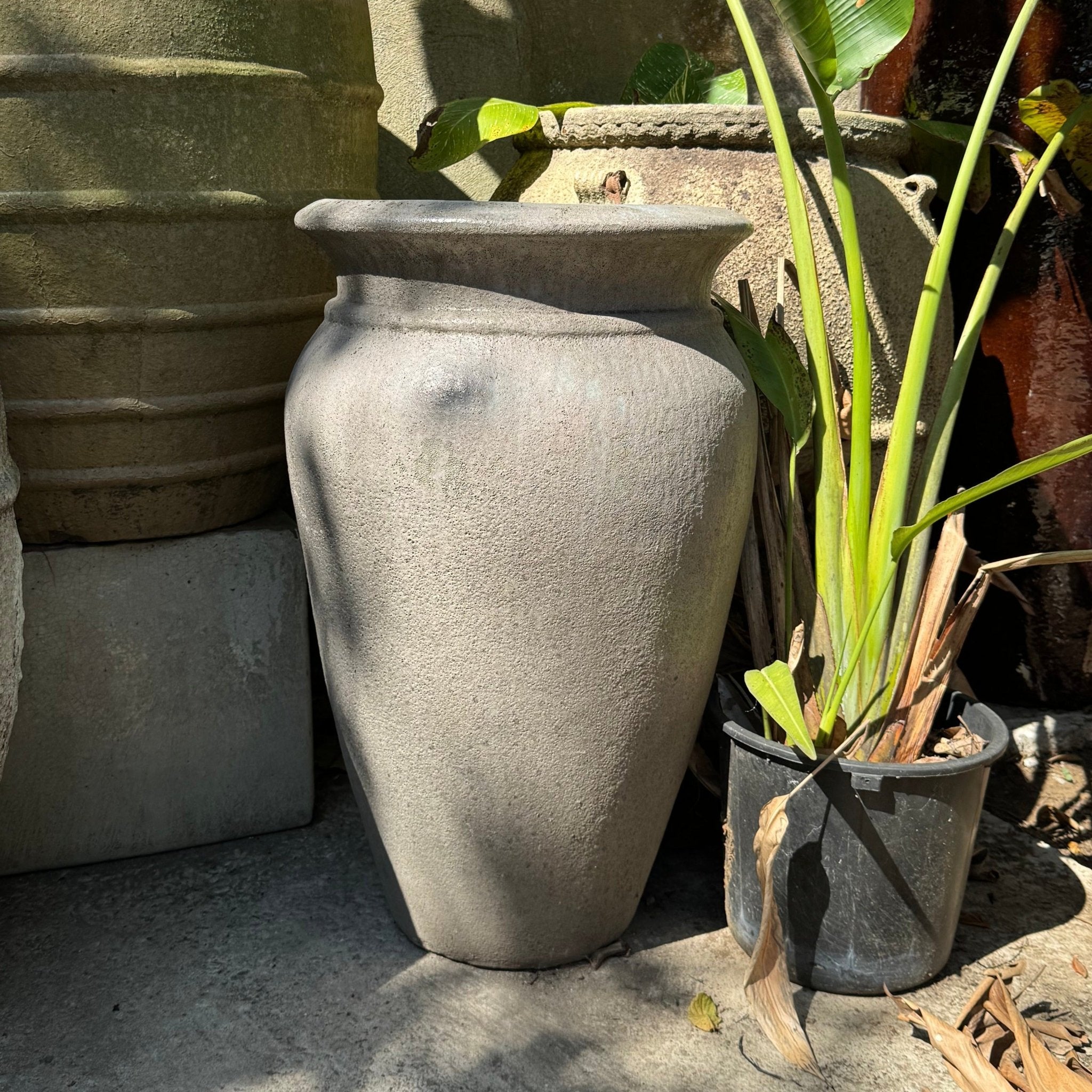 Beautiful Fine Stone Finish Decorative Jar – Pots For Plants