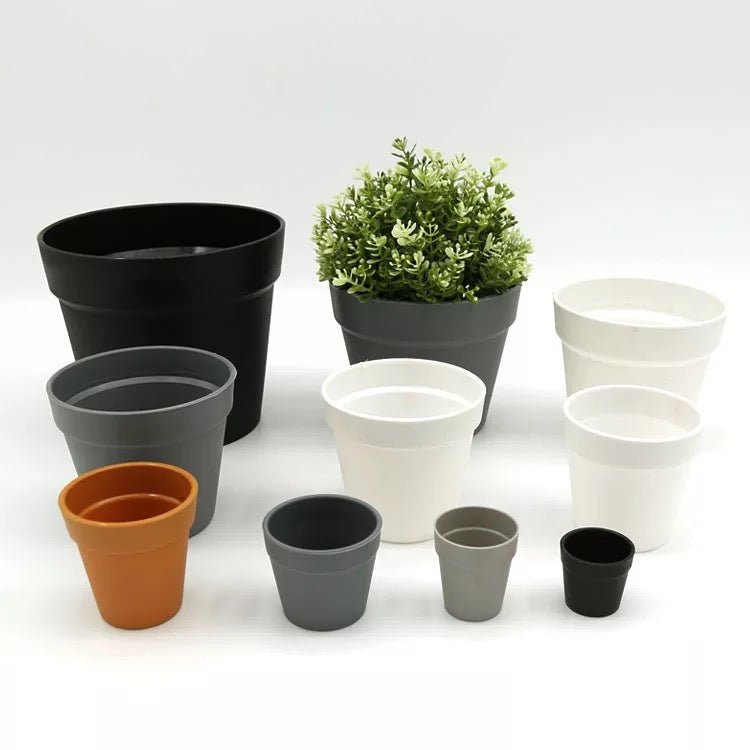 Classic Plastic Pot – Pots For Plants